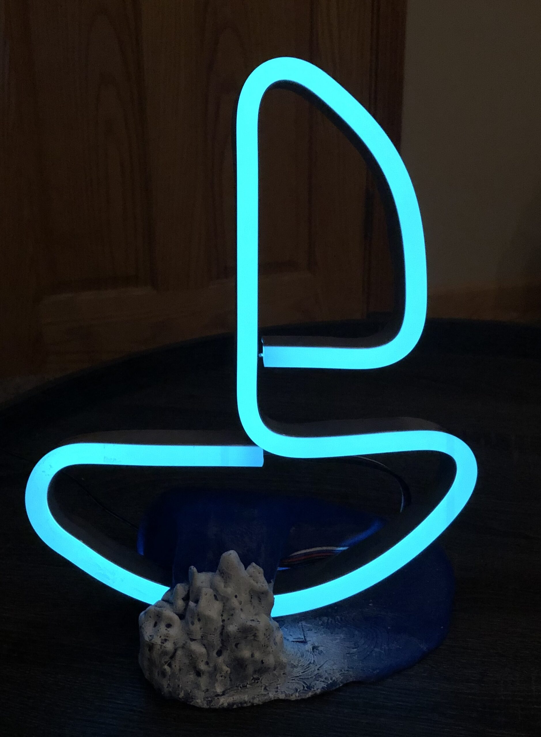 Summer Theme Desk Boat – Jimmy Adolfino